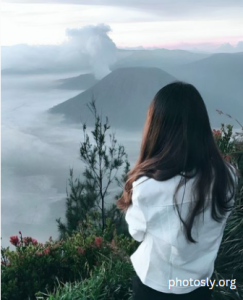 [1050+] Trendy Girls DP, Images, Photos & Wallpapers (2024)