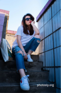 [1050+] Trendy Girls DP, Images, Photos & Wallpapers (2024)