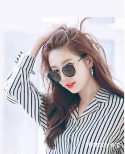 [1050+] Trendy Girls DP, Images, Photos & Wallpapers (2024)