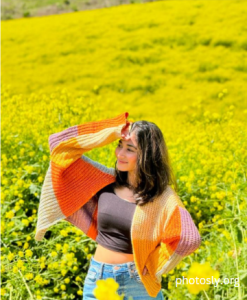 [1050+] Trendy Girls DP, Images, Photos & Wallpapers (2024)