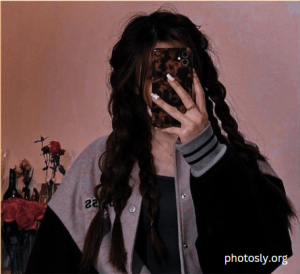 [1050+] Trendy Girls DP, Images, Photos & Wallpapers (2024)