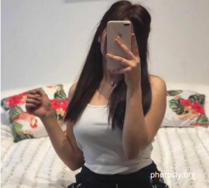 [1050+] Trendy Girls DP, Images, Photos & Wallpapers (2024)